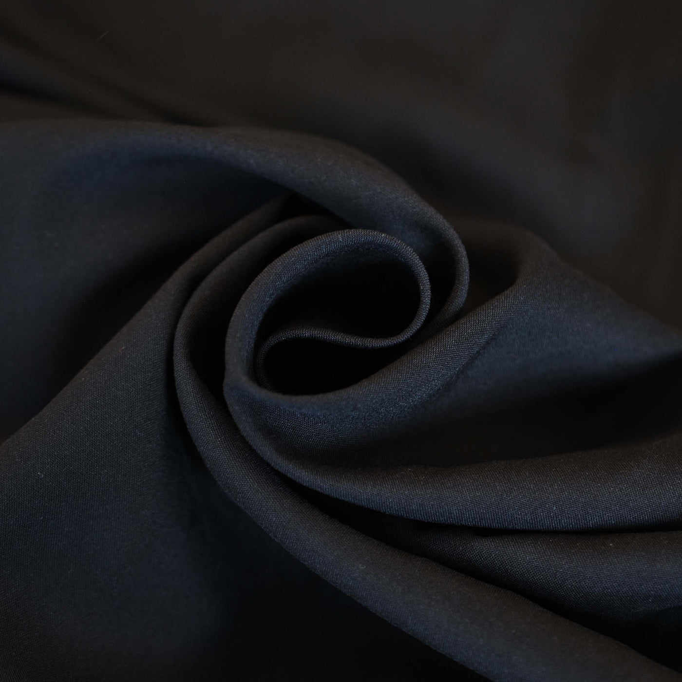 Find beautiful apparel fabrics at Fabrications Ottawa