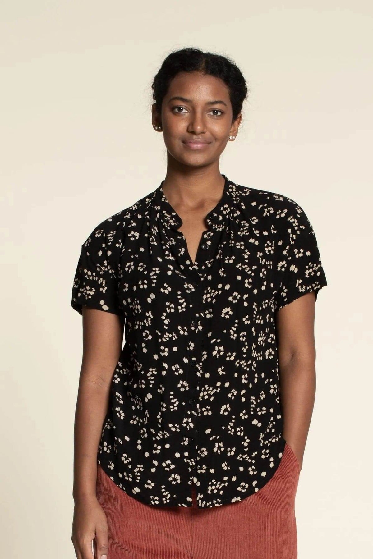Wardrobe By Me Sille Shirt - US 0-24 - PDF Pattern – Fabrications Ottawa
